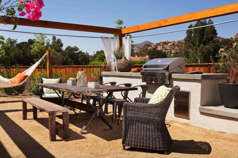 22 Innovative Farmhouse Style Outdoor Kitchens That Will Mesmerize You